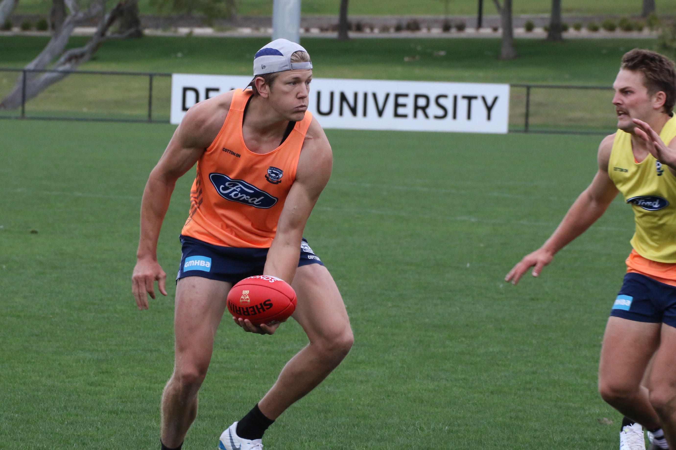 Rhys enjoying ruck battle - K ROCK 95.5