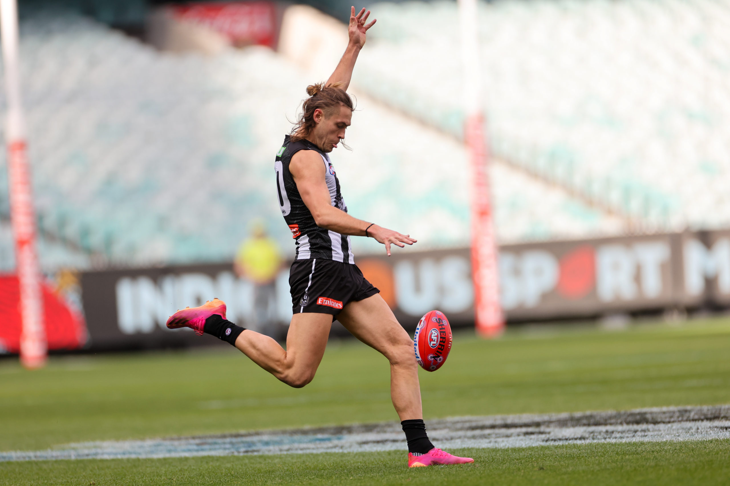 New Magpies captain eyes AFL premiership - K ROCK 95.5