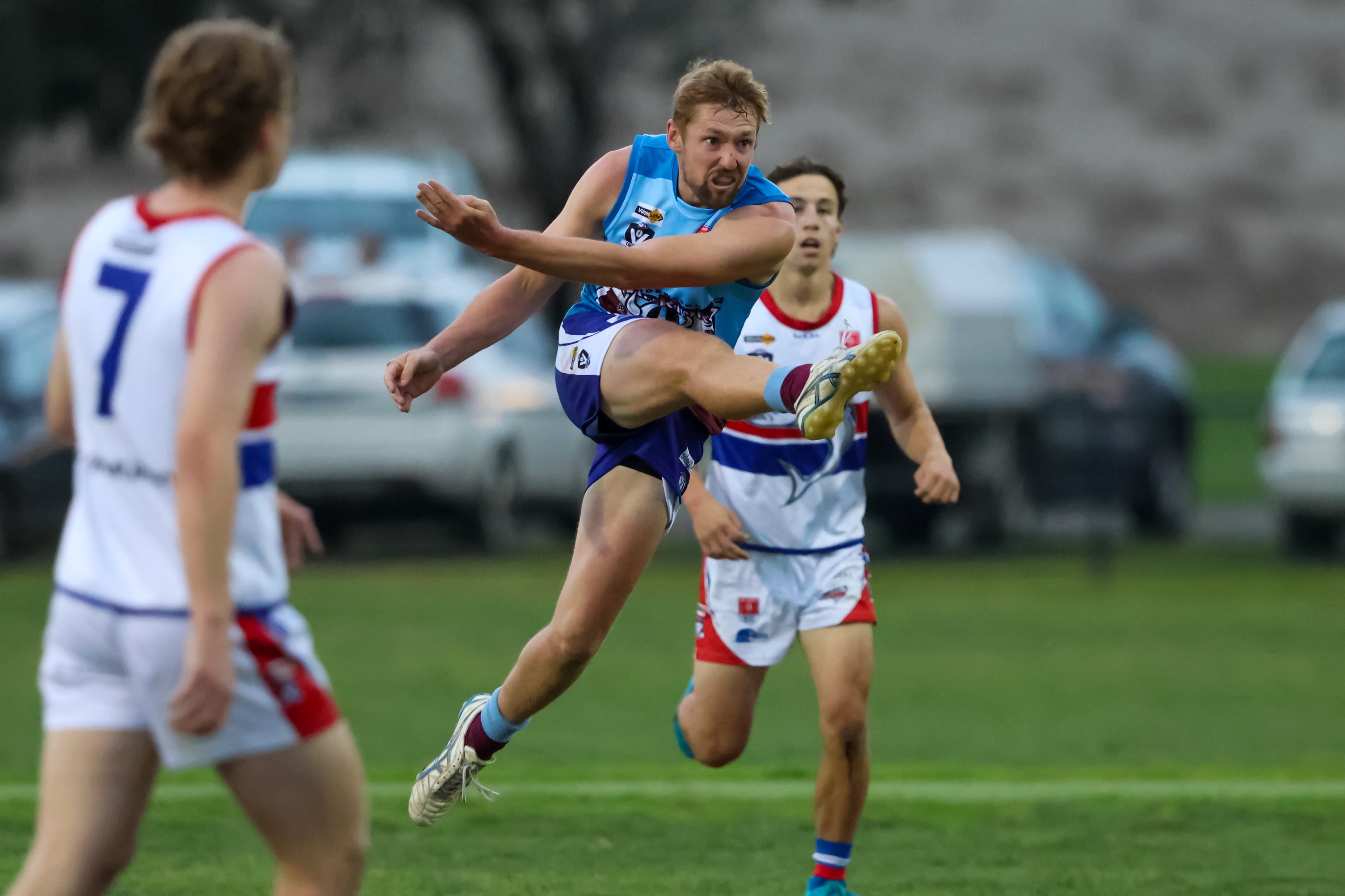 Warriors find a way to first win - K ROCK 95.5