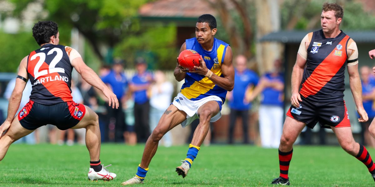 Salmon steps away from footy - K ROCK 95.5