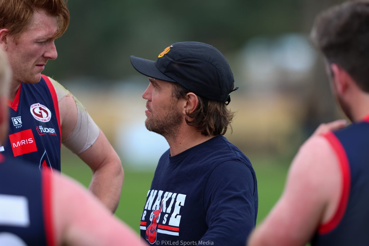 Coach link helps lands new Roo - K ROCK 95.5