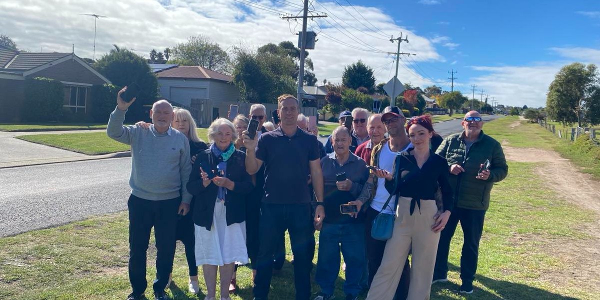 Mobile black spot pledge announced - K ROCK 95.5